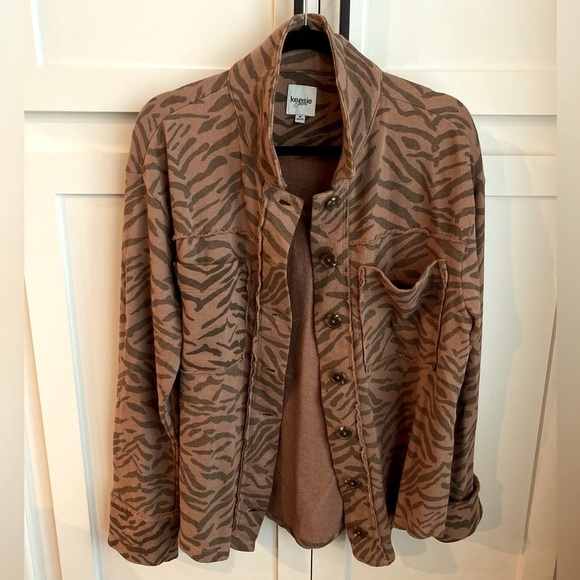 kenzie | Jackets & Coats | Nwot Kenzie Jeans Oversized Animal Print ...